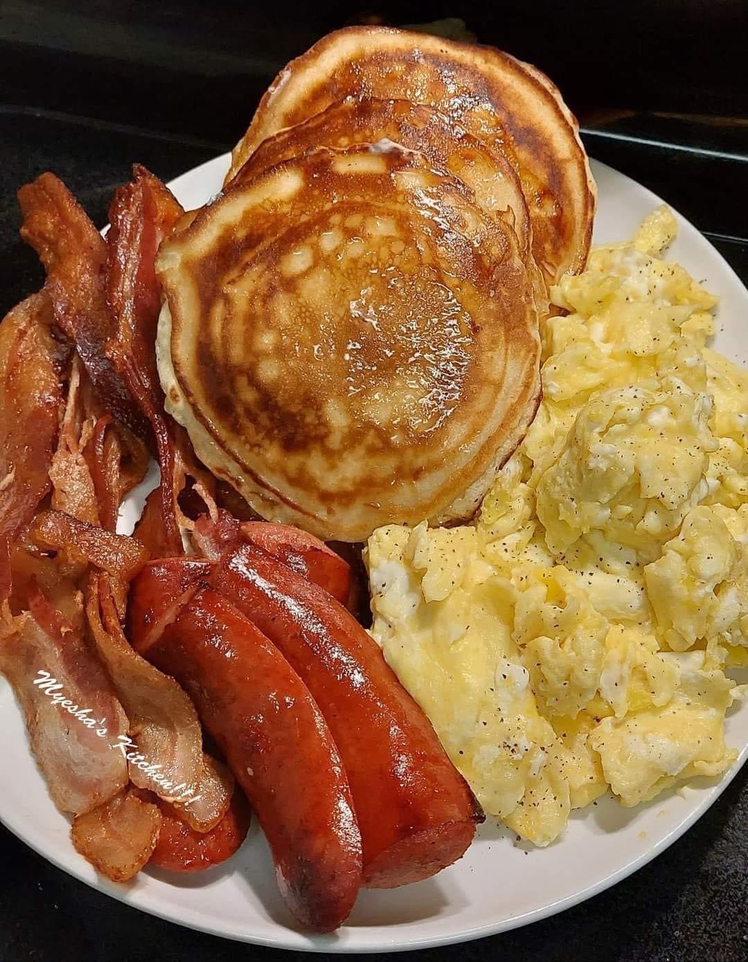 🥞 Pancakes, Sausage, Bacon, & Eggs 🥓🍳 - OLD GRANDMA'S RECIPES